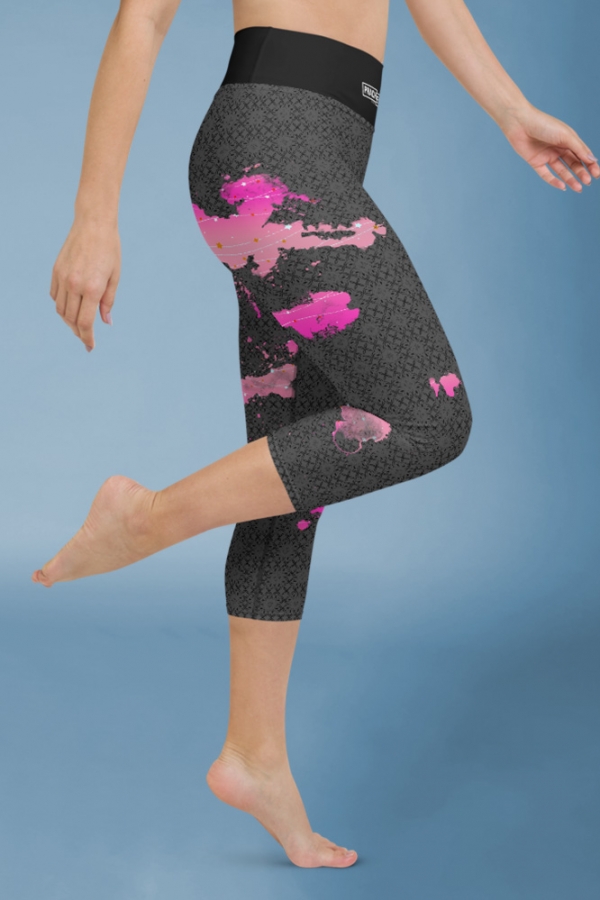 Pink Scratches | Black Classy Capri - Prachelle